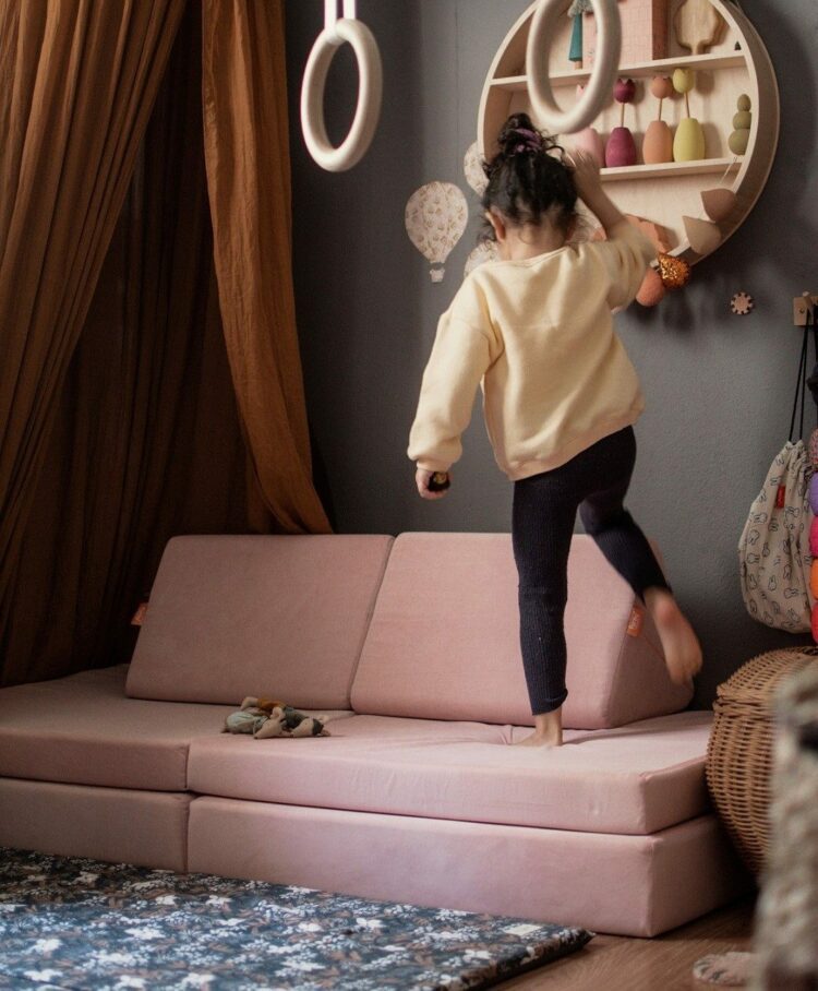Funzy - das modulare Spielsofa zum Toben, Lesen und Ausruhen - Daddylicious
