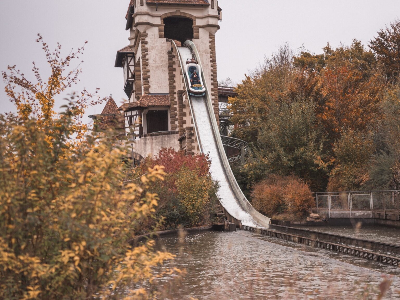Freizeitpark Tripsdrill - Abenteuer & tierische Entspannung